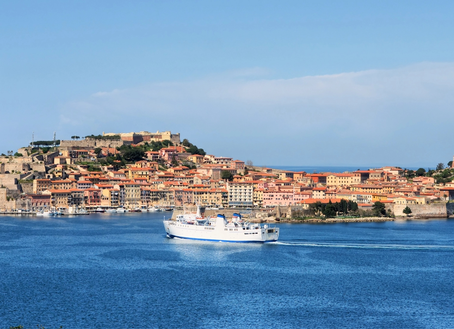 Traghetti Elba 2025: Offerte e Orari con TraghettiPer Elba | TraghettiPer